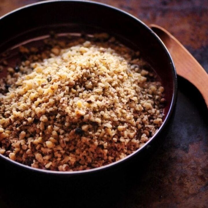 Homemade Roasted Walnut Dukkah (Duqqa) Recipe - An Egyptian Spice Blend