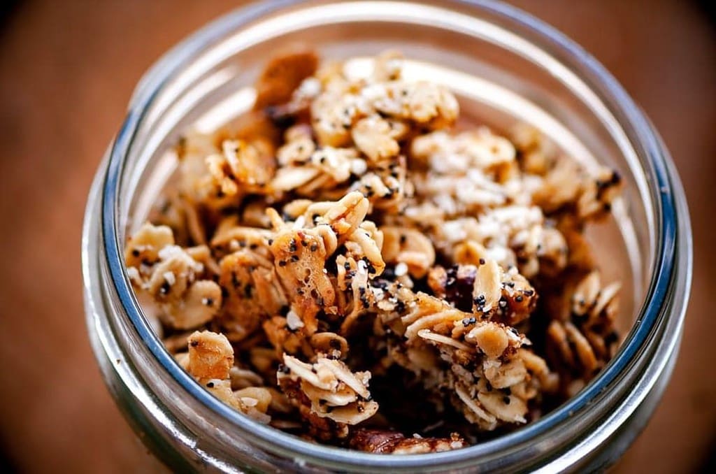 55+ Quick and Easy Vegetarian Snacks - MOON and spoon and yum