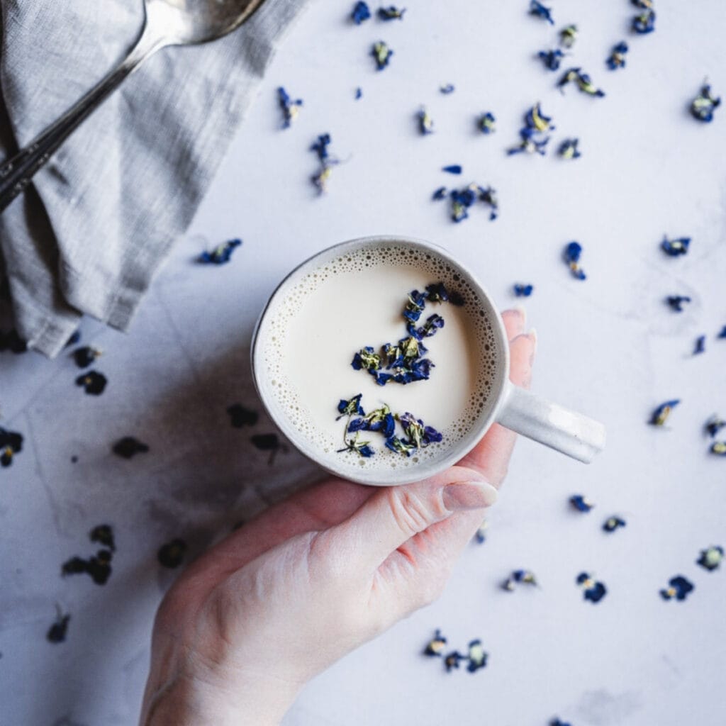 Sweet Violet Moon Milk - MOON and spoon and yum