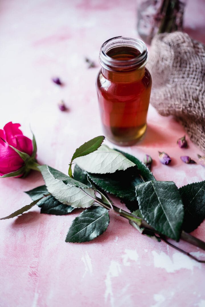 Easy Homemade Rose Water Recipe