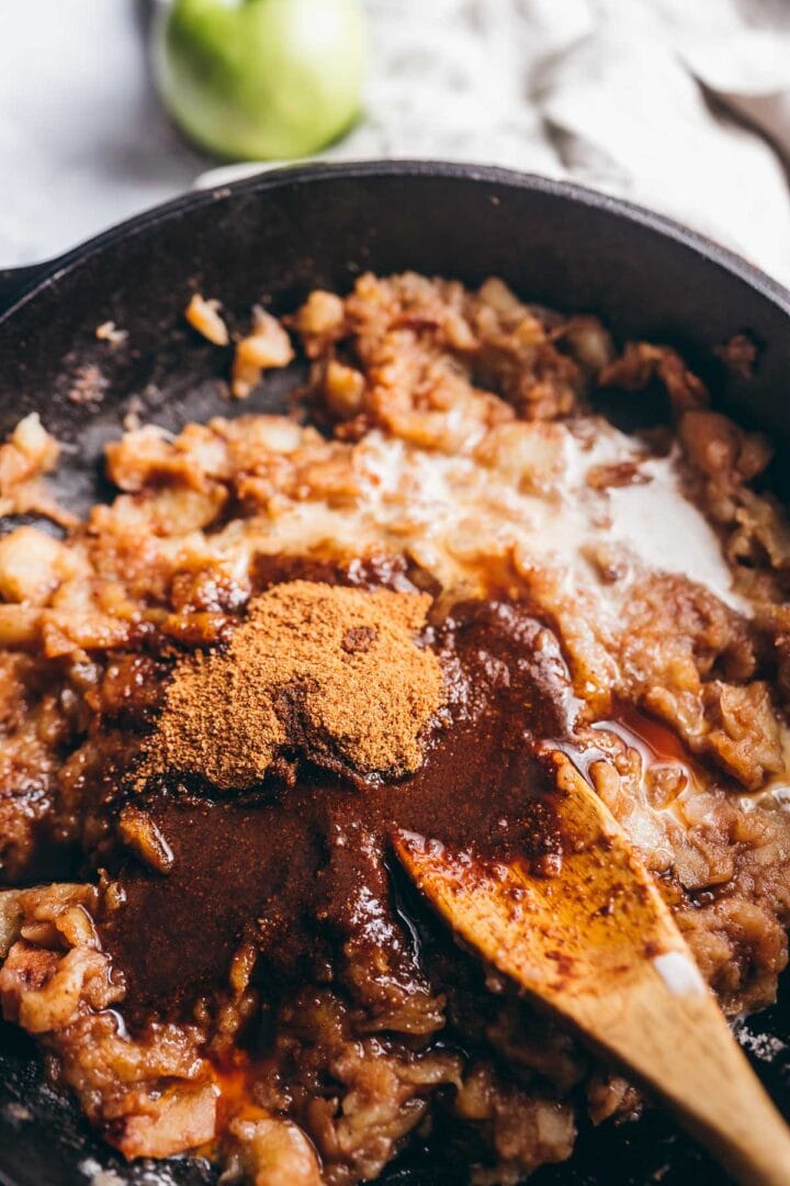 Easy Apple Curd Recipe - MOON and spoon and yum