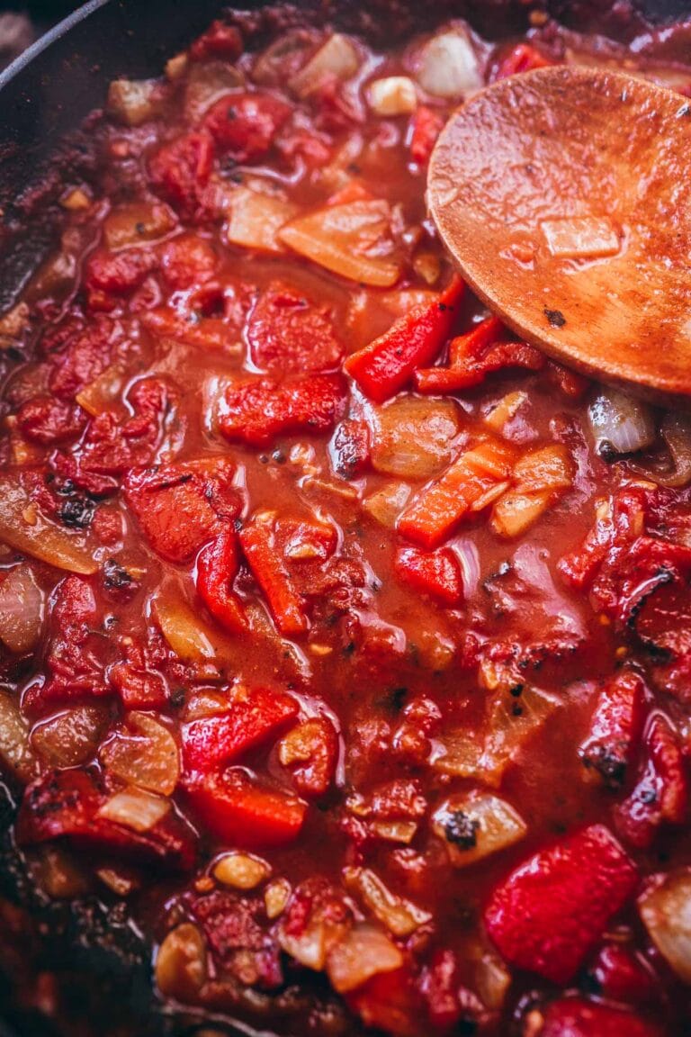 Salsa Brava (Bravas Sauce Recipe) - MOON and spoon and yum