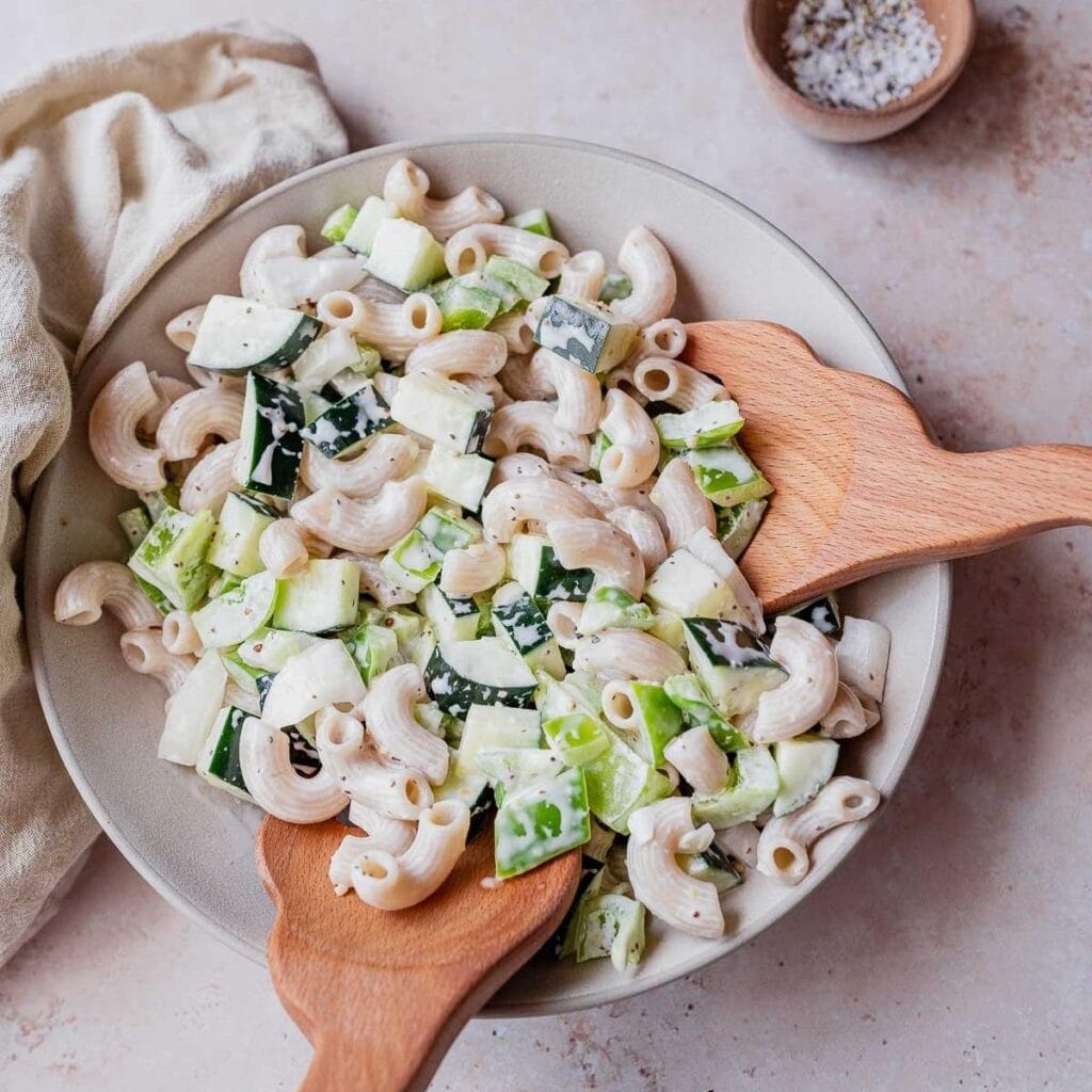 50 Delicious Meal Prep Salads + FREE Printable Meal Planner