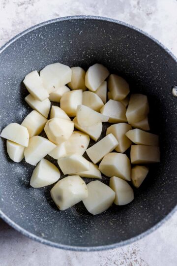 Easy One Pot Stewed Potatoes - MOON and spoon and yum