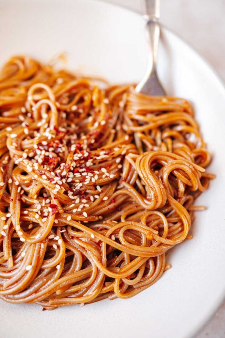 10-Minute Gochujang Noodles - MOON and spoon and yum