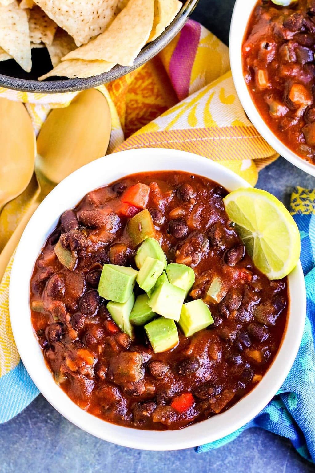 45+ Best Vegetarian Chili Recipes - MOON and spoon and yum