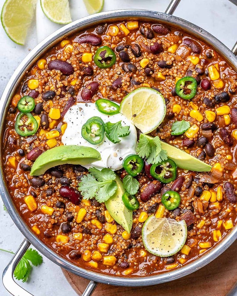45+ Best Vegetarian Chili Recipes - MOON and spoon and yum