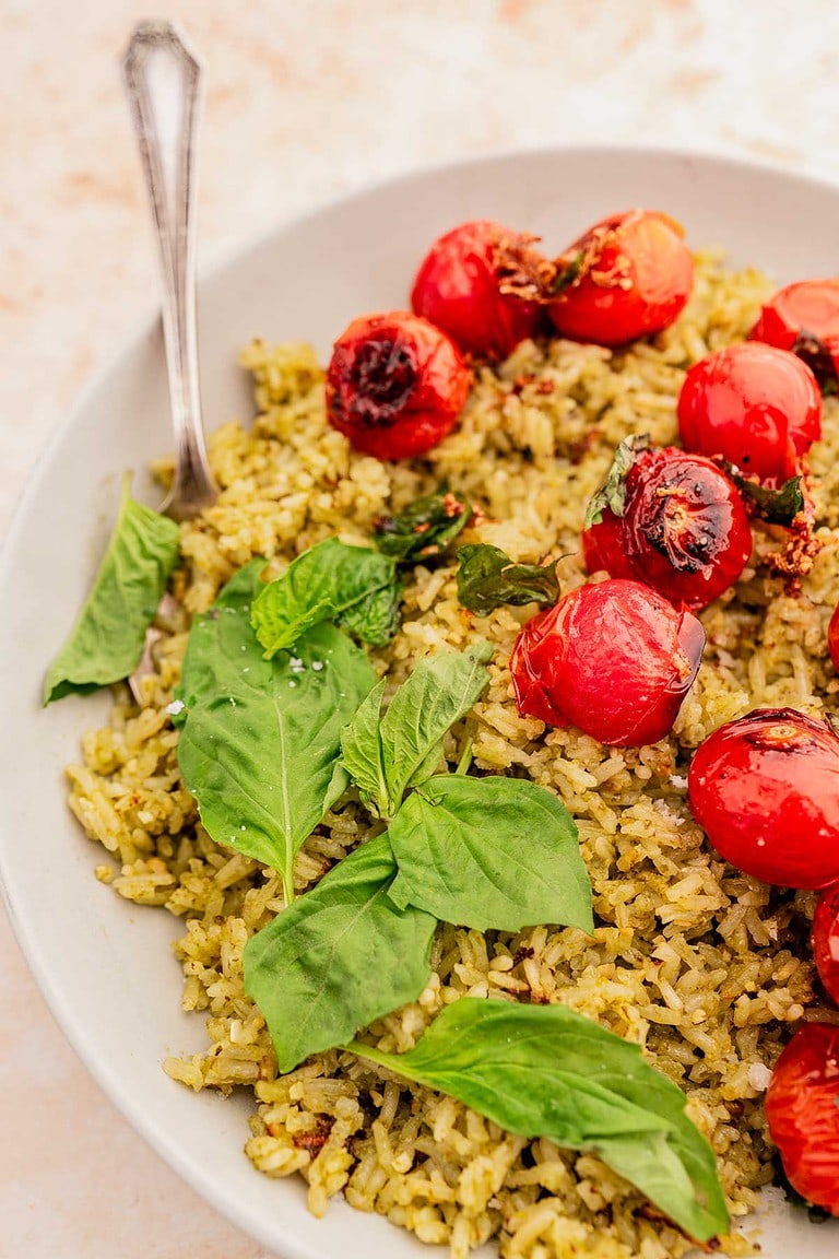 Easy and Delicious Pesto Rice - MOON and spoon and yum