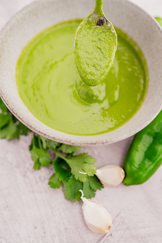 Mojo Verde (Canarian Green Sauce) - MOON and spoon and yum