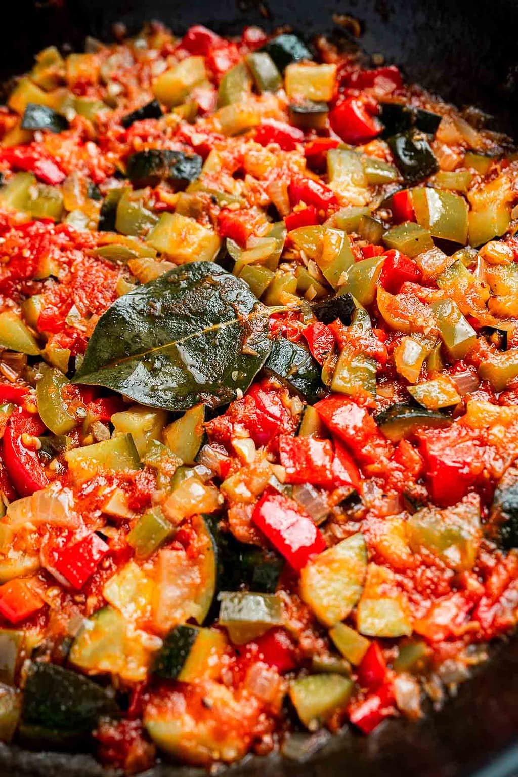 Pisto Manchego (Spanish Vegetable Stew) - MOON and spoon and yum