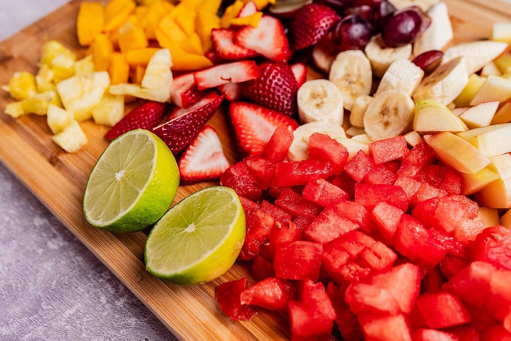 Tizana (Venezuelan Fruit Punch) - MOON and spoon and yum