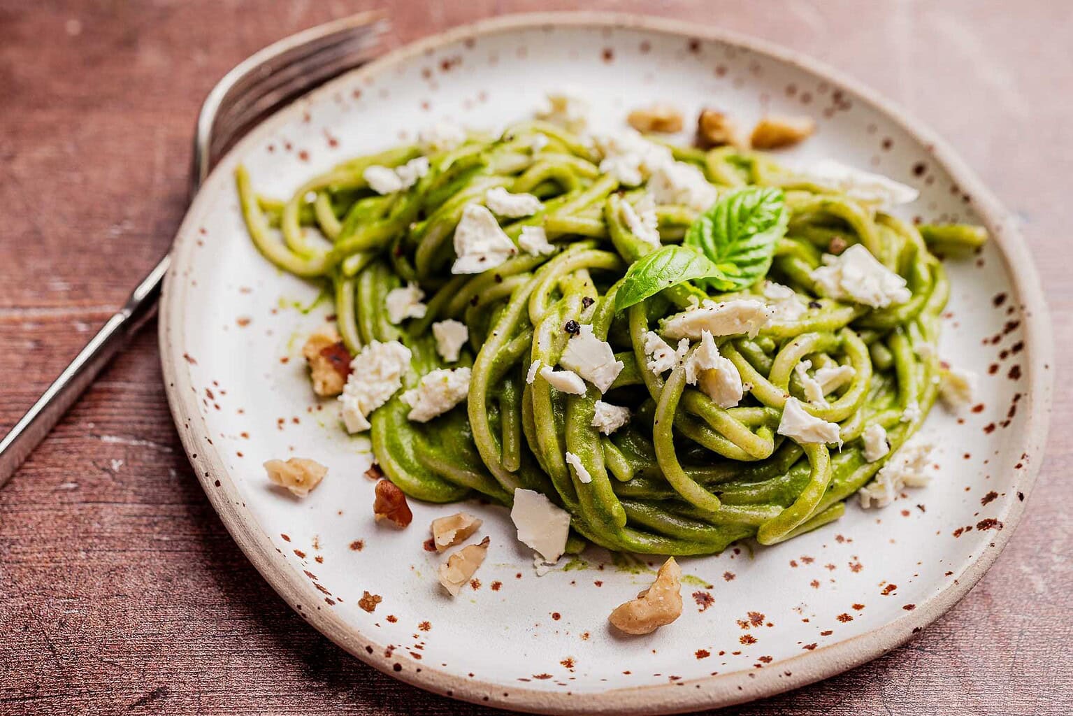 Tallarines Verdes Recipe (Peruvian Green Spaghetti) - The Good Men Project