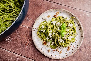 Tallarines Verdes Recipe (Peruvian Green Spaghetti) - The Good Men Project