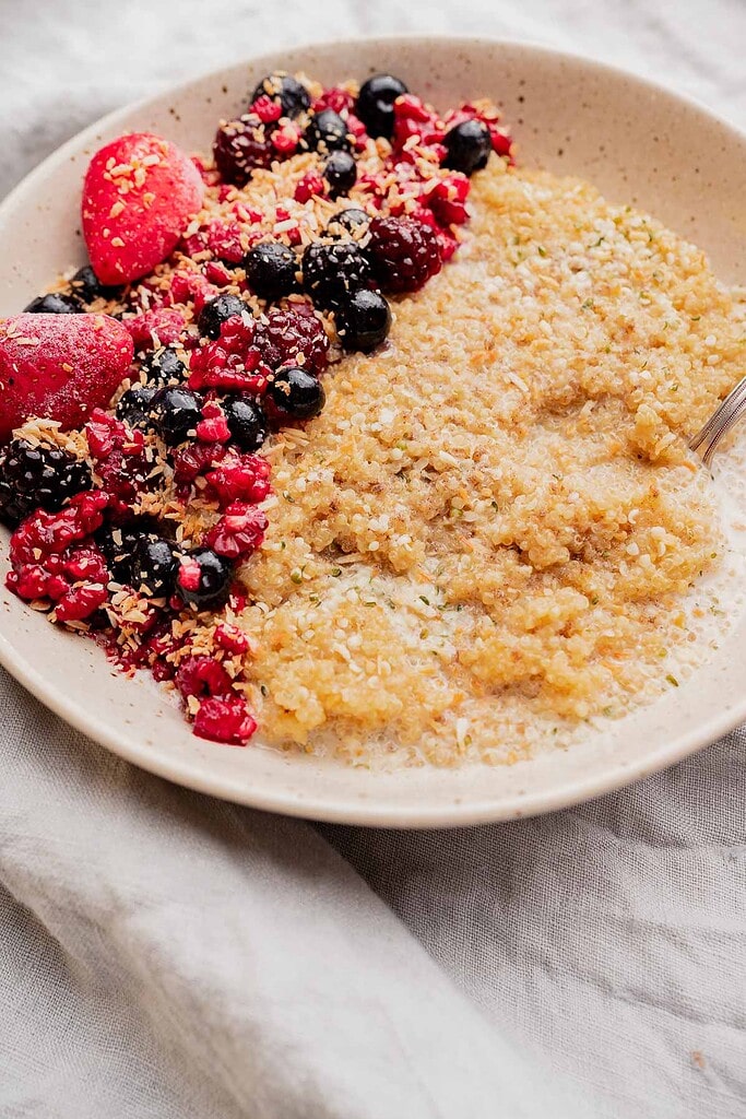 Quinoa Breakfast Porridge Recipe - The Good Men Project